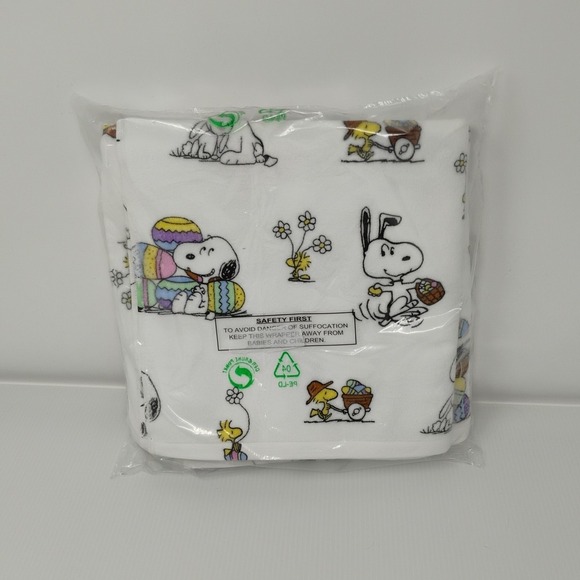 Vermont Country Store | Bath | Vermont Country Store Peanuts Snoopy ...